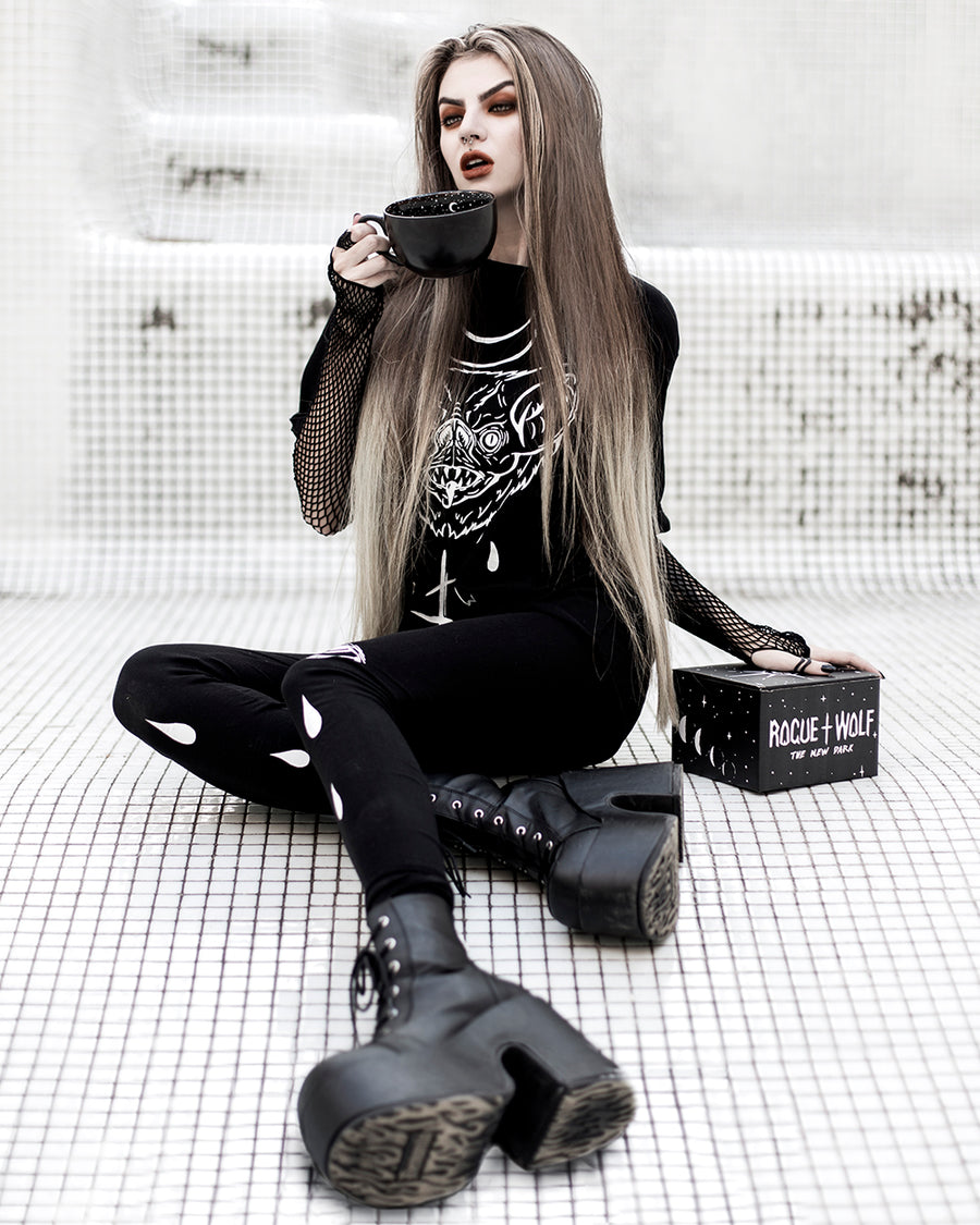 Midnight Mug – Rogue + Wolf